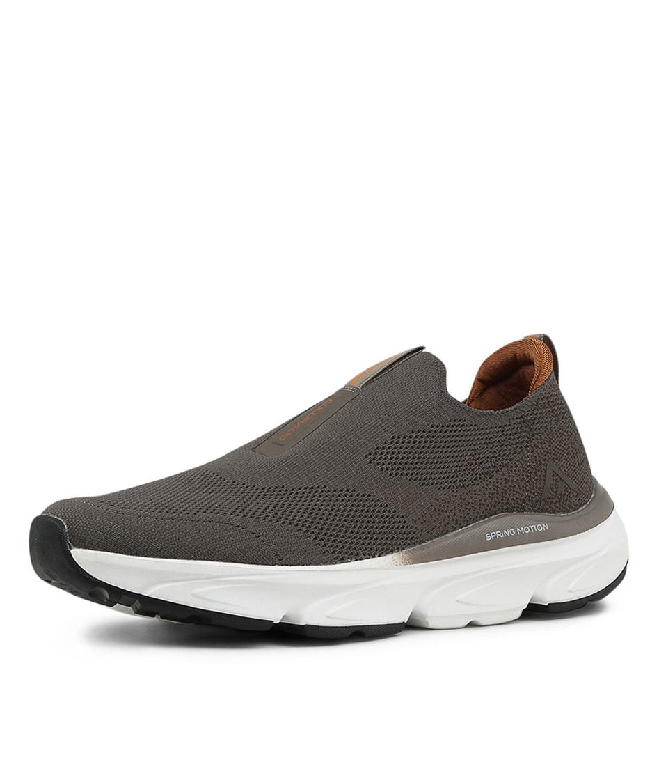 Fashionable Shoes Collection | Portland OR | Shoe Mill
